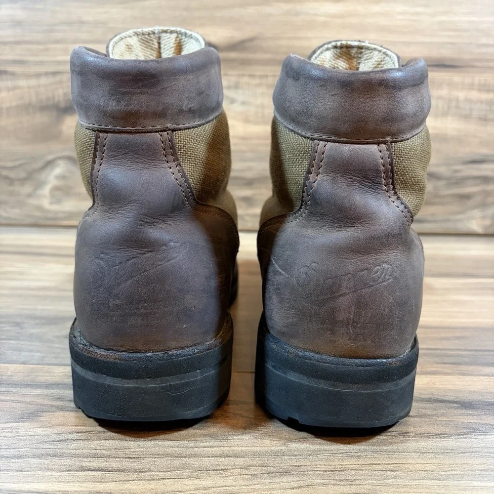Danner | Shoes | Danner Light Ii Mens 95 D Brown Gtx Waterproof Hiking ...